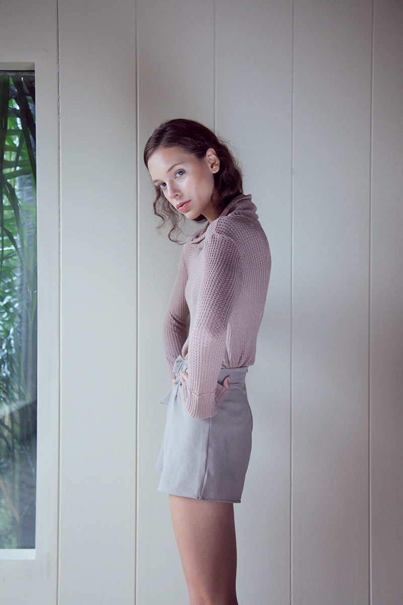 Alexa Handwork - Behind the Scenes & Photography Tips - Nomad Moda