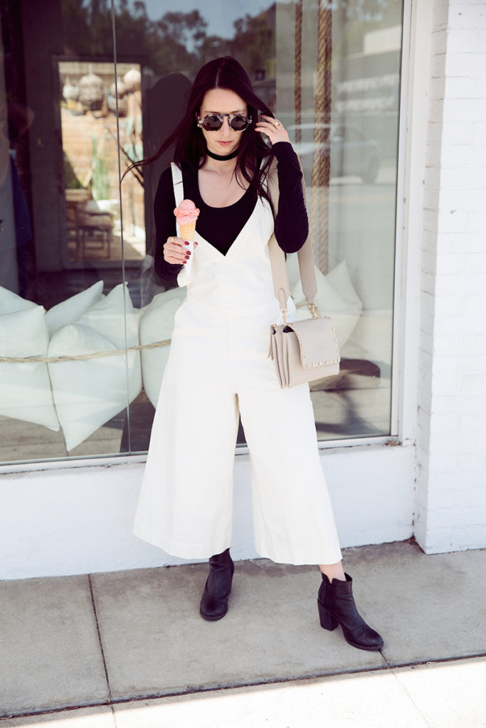 Trendy White Overalls | Fashion & Style | Nomad Moda