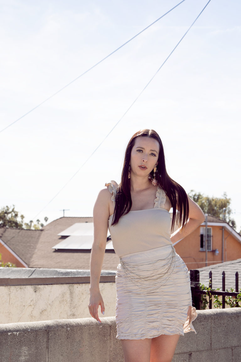 Thrift Flip - DIY Skirt from Goodwill! | DIY | Nomad Moda